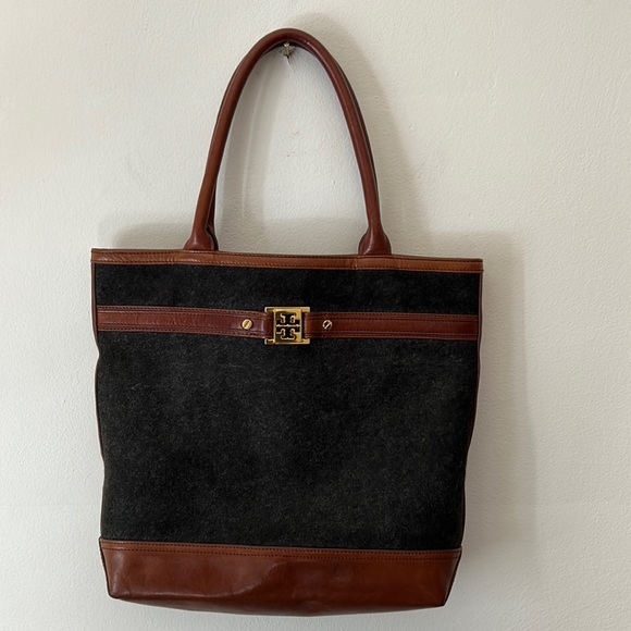 Tory Burch | Bags | Tory Burch Grey Felt Wool And Tan Leather Tote Gold ...